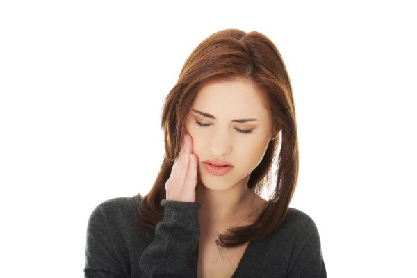 A TMJ Dentist Explains Why More Women Suffer From TMJ Than Men ...